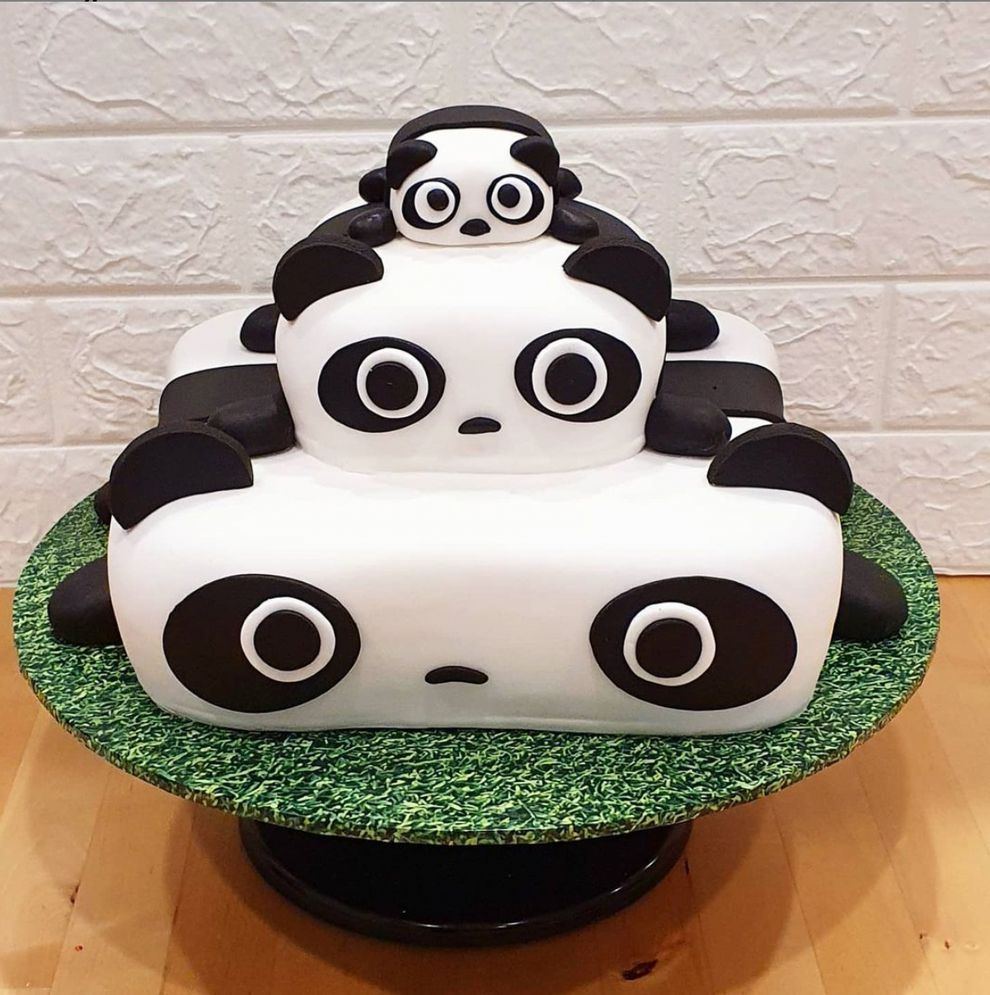 Panda Stack – Cakebellies